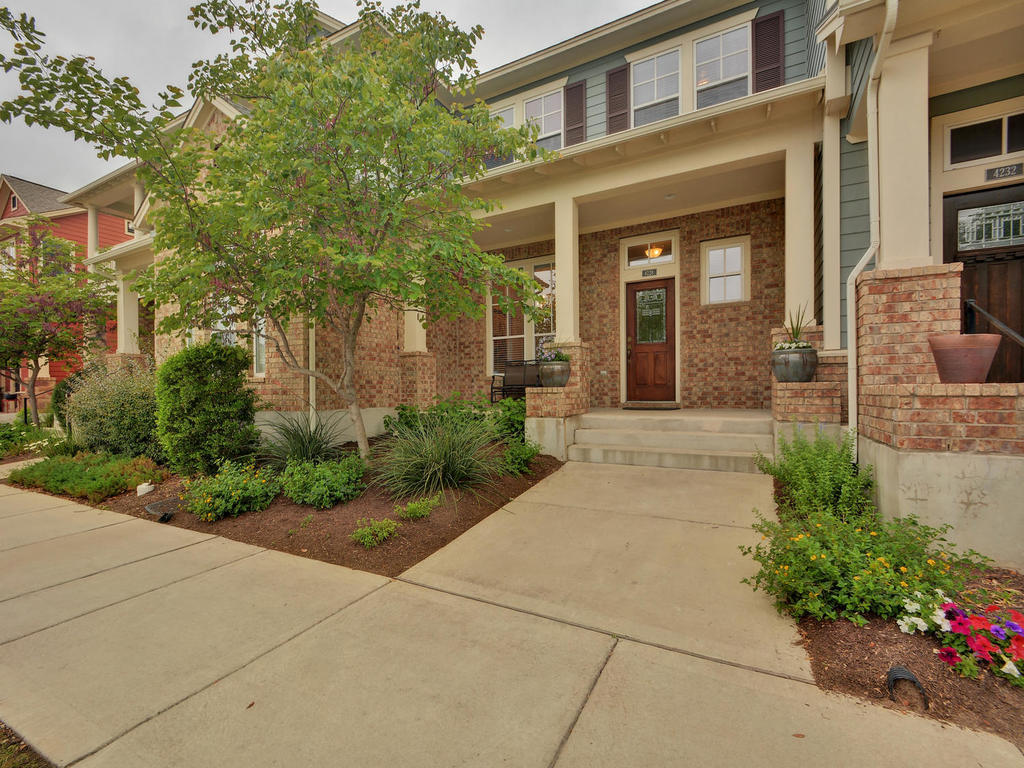 Pristine Home In The Heart Of Mueller - Mueller Silent Market - Austin ...